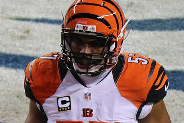 Former LB Vincent Rey Right in God’s Will as Team Chaplain for Super ...